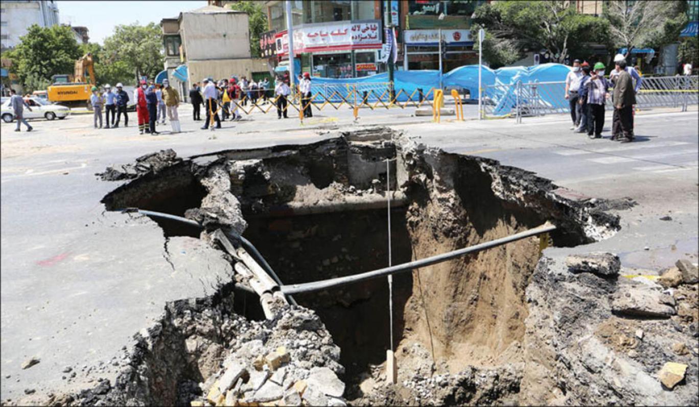 کنشگر محیط زیست فرونشست زمین در ایران ۱۴۰ برابر شرایط بحرانی است